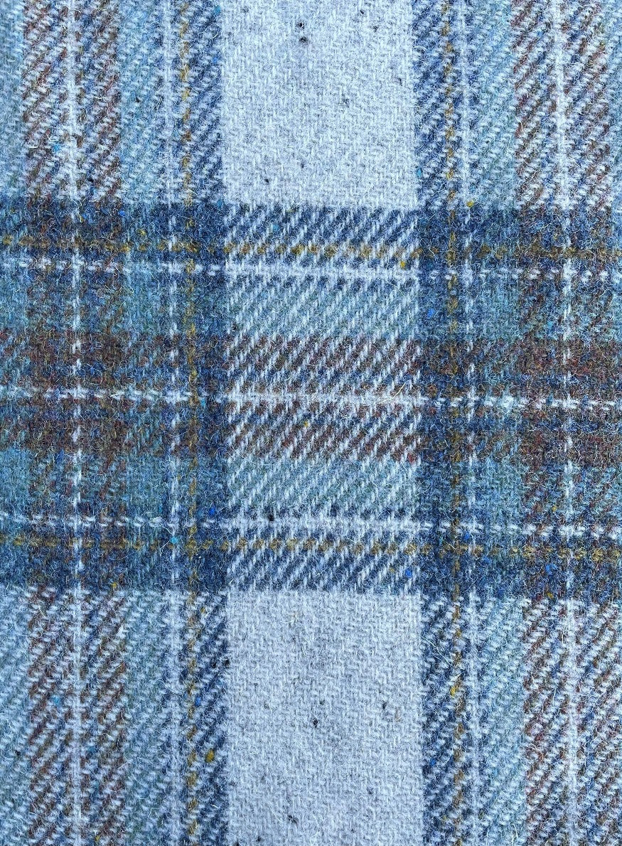 Harris Tweed - Blue tartan Fabric – Harris Tweed Hebrides Ltd